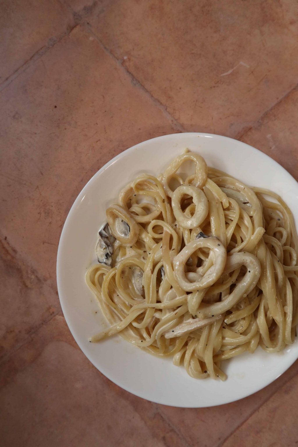 Creamy Tom Yum Pasta - The Working Pan